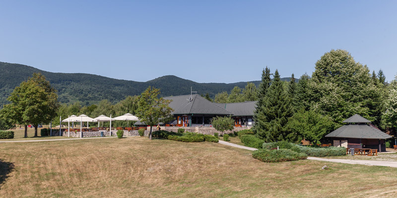 Hotels and camps - Nacionalni park "Plitvička jezera"