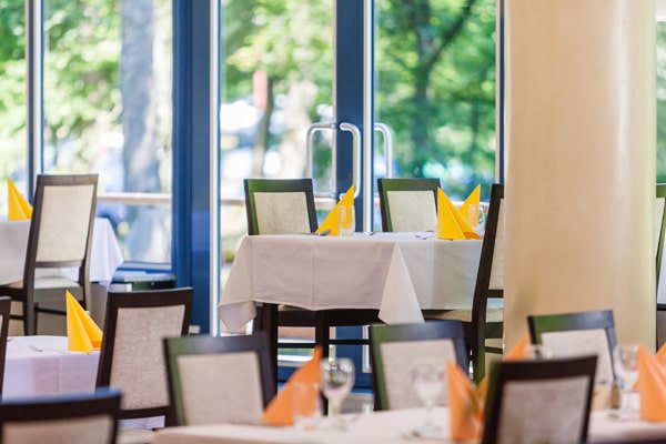 Restaurant of Hotel Plitvice - Nacionalni park "Plitvička jezera"