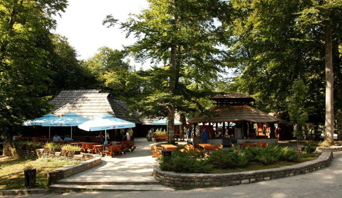 Where to eat? - Nacionalni park "Plitvička jezera"