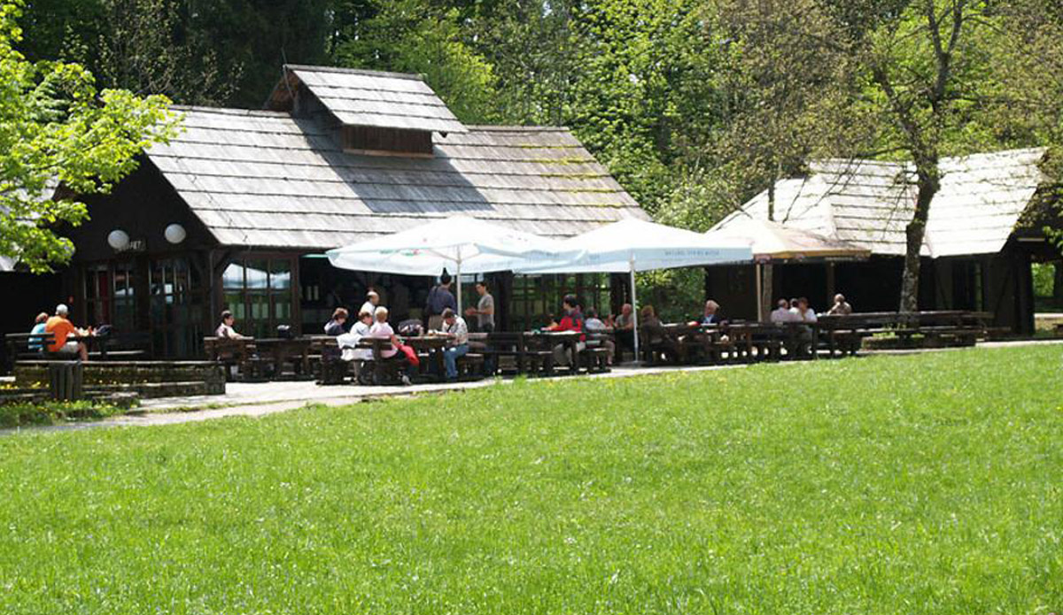 Where to eat? - Nacionalni park "Plitvička jezera"